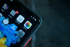 iOS26とは？詳細・特徴・機能についてわかりやすく解説！ » MacAid